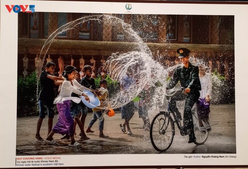 Photo contest, exhibit on national borders awarded