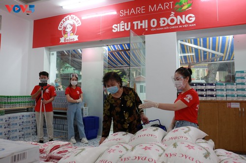 2nd Zero Dong Mart-Share Mart opens in Hanoi