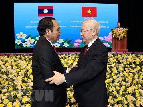 Vietnam, Laos consider solidarity, cooperation a valuable asset of both ...