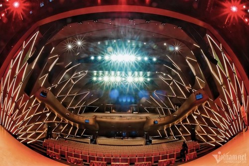 Ho Guom Opera, the most modern theater in Vietnam