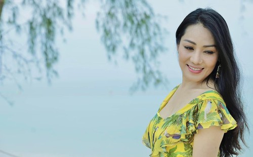 NSƯT Minh Thu đánh thức Mùa Xuân