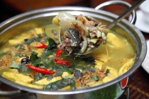 A menu with soft-shell turtles