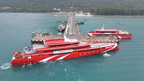 HCMC-Con Dao highspeed passenger ship makes maiden voyage