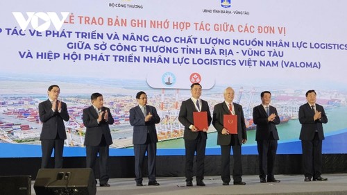 Vietnam’s logistics sector seeks double-digit growth in 2025