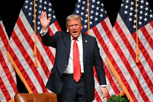 Vietnamese leaders congratulate US President-elect Donald Trump