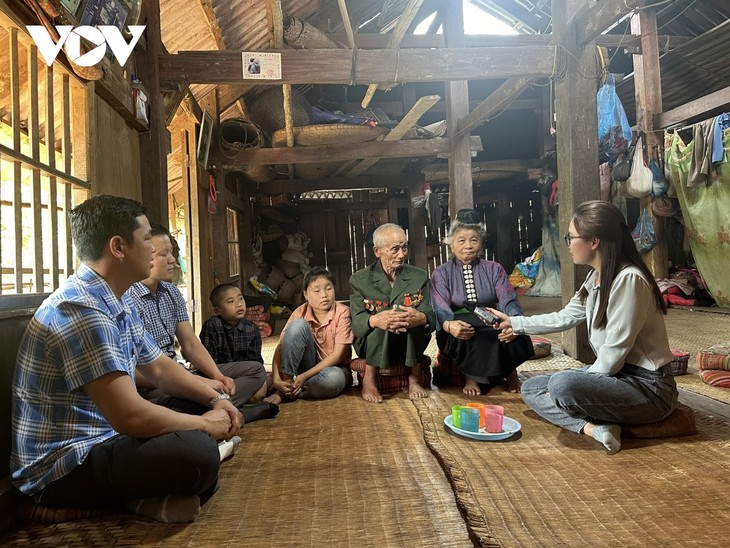 Historical footsteps remain on Pha Din Pass